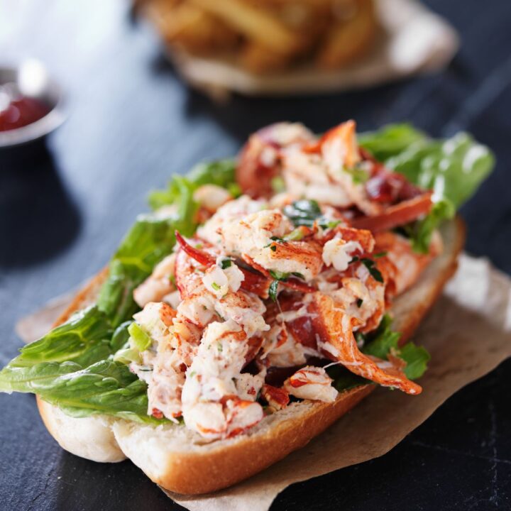 The Lobster Roll: Connecticut-style vs. Maine-style • Feed the Mail